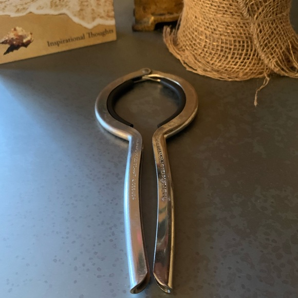 Gunnard | Kitchen | Gunnard Co Vintage Jar Opener From The 94s 85 ...